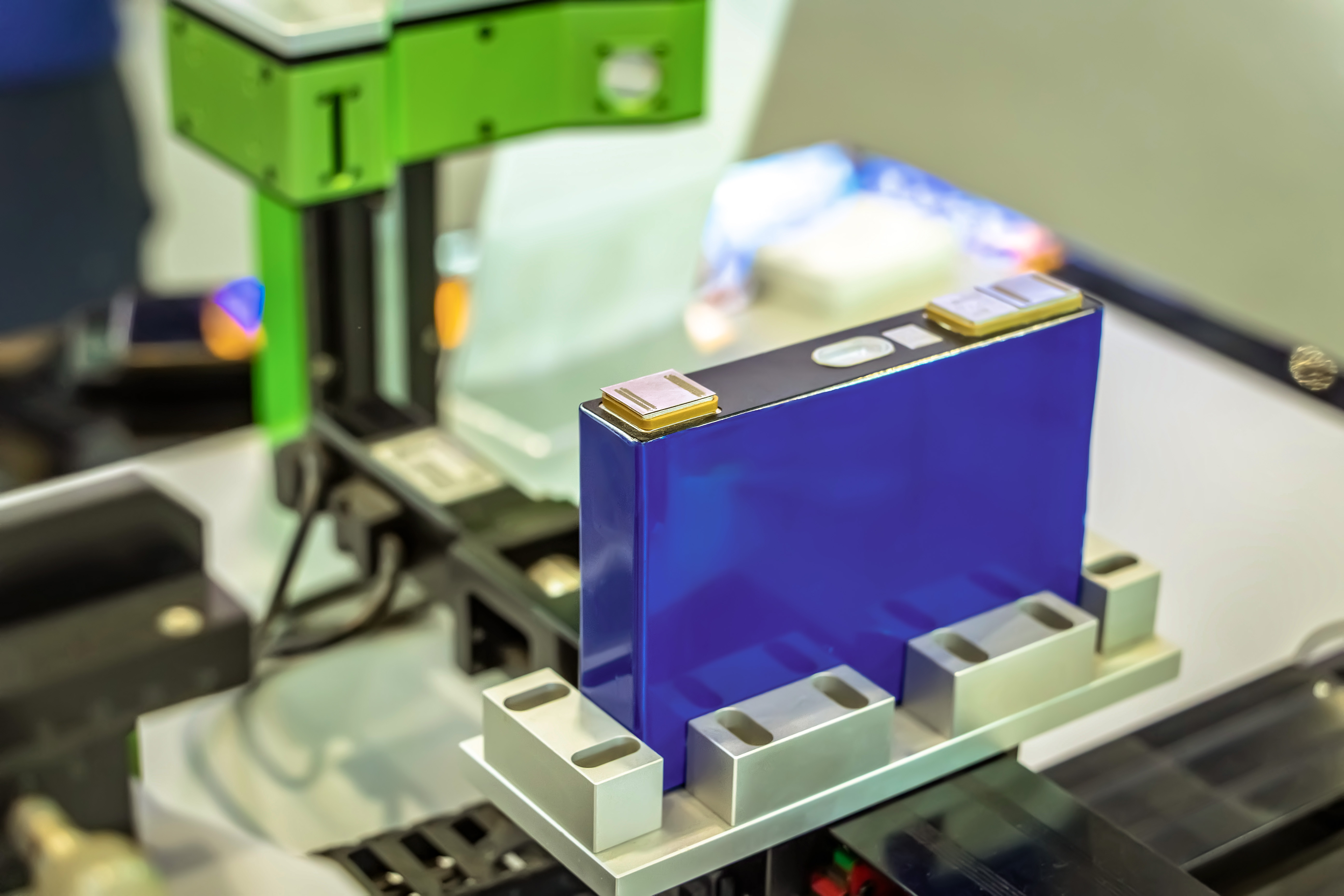 High density power conversion for the battery testing process | Vicor