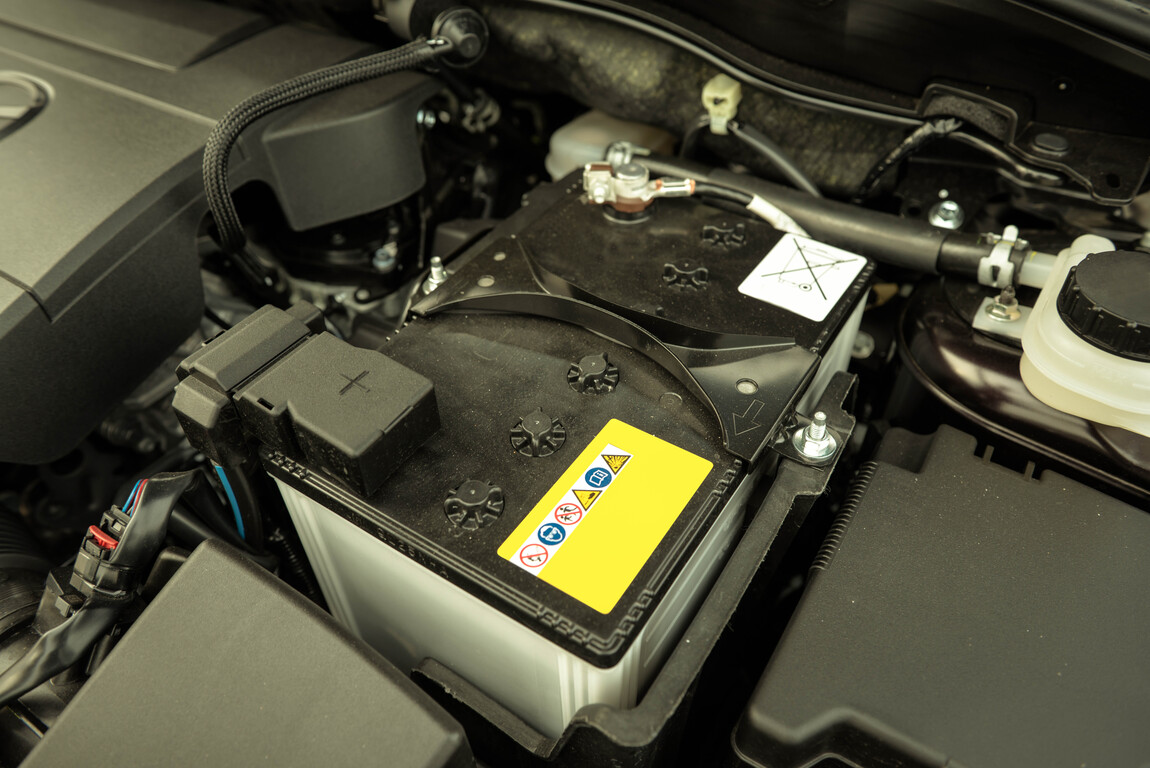 Is the 12V Lead-Acid Battery Dead? | Vicor | Automotive